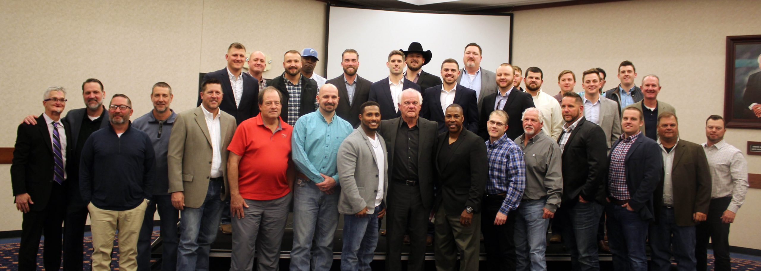 Former Trojans Return Home to Kick-Off Baseball Season