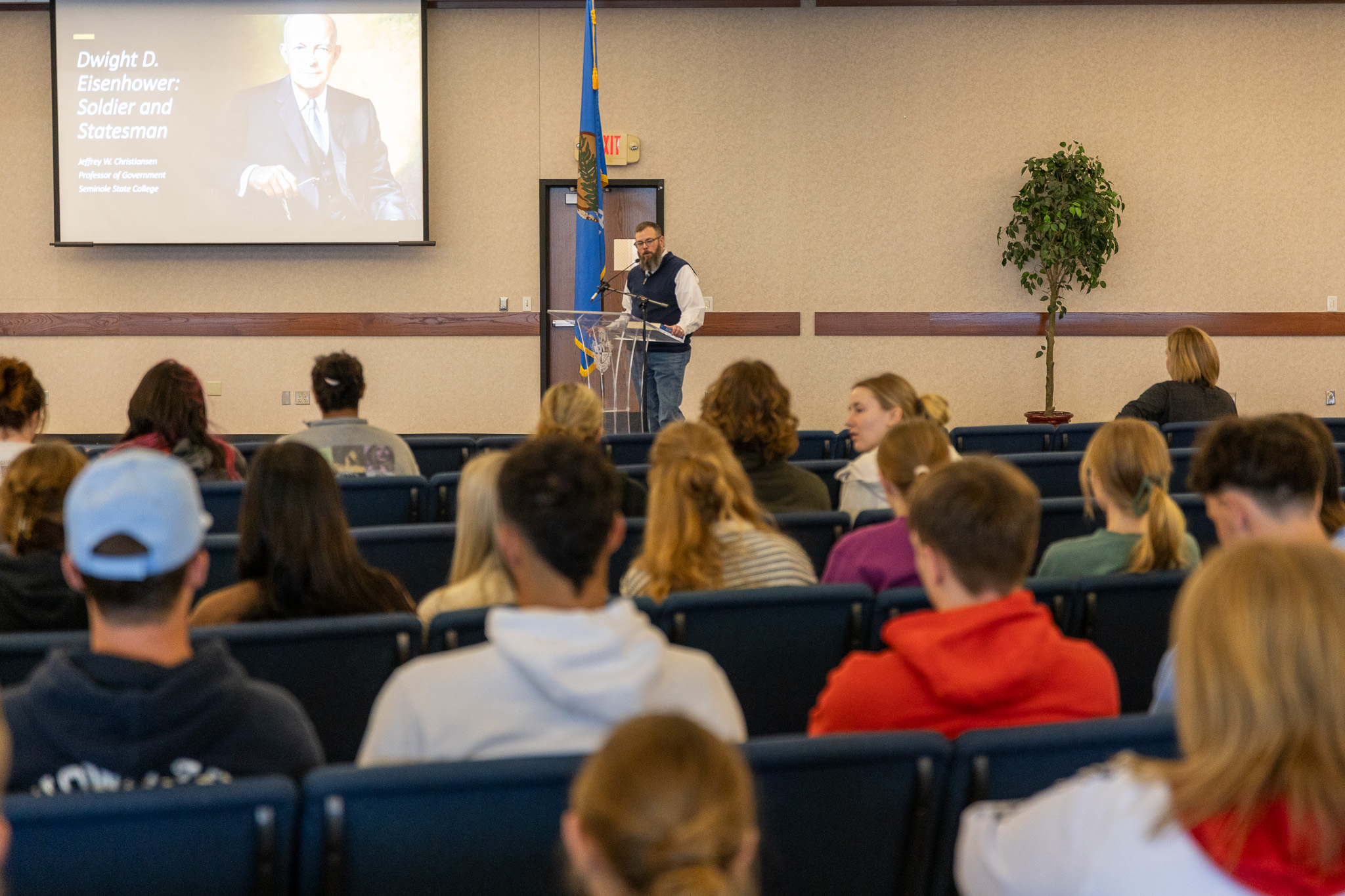 SSC Professor Delivers Presidents’ Day Presentation